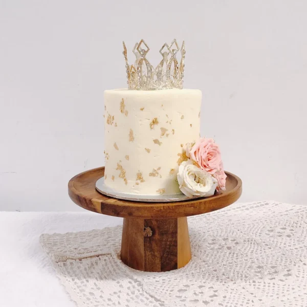 White x Gold Crown Cake | Best Birthday Cake