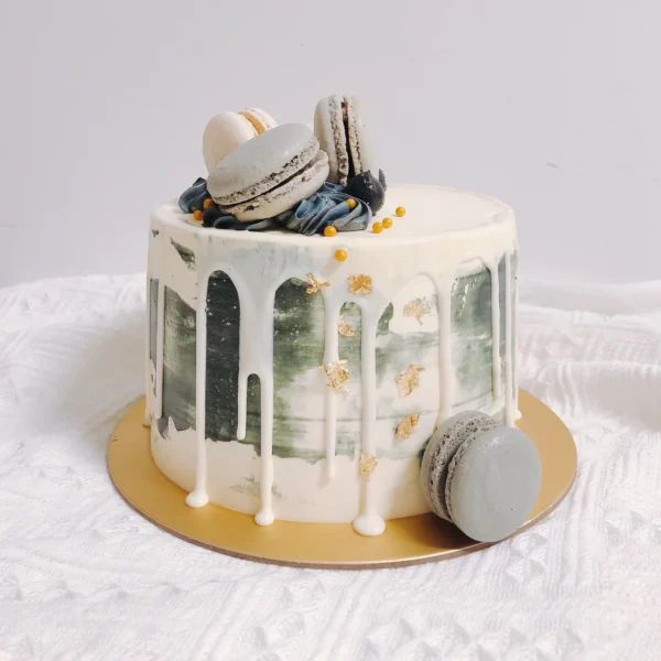 Watercolor Gray x Drips Cake | Customised Cake